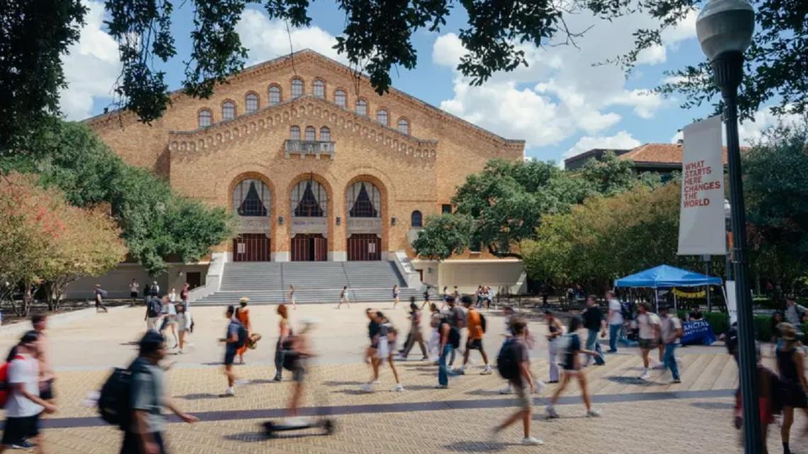 UT-Austin considering adopting Trump priorities | wfaa.com
