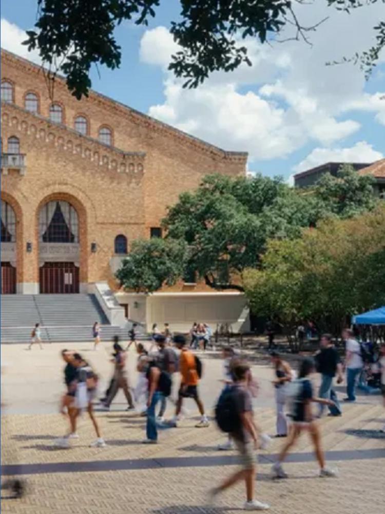 UT-Austin considering adopting Trump priorities | wfaa.com