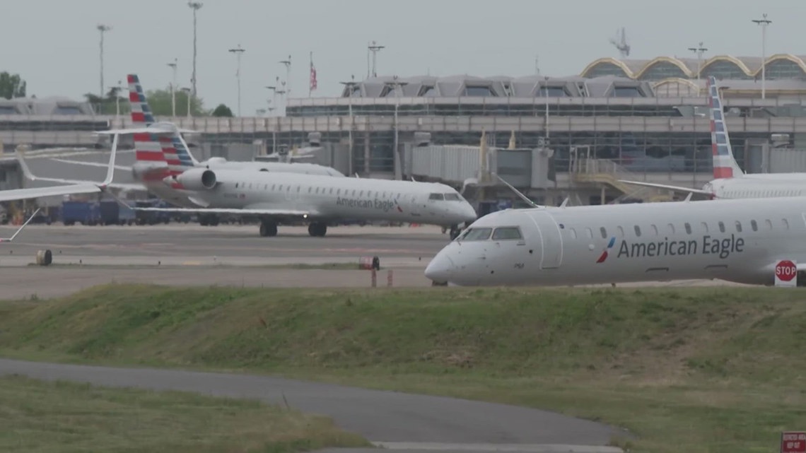 DFW Airport, Dallas Love Field see winter storm delays, cancelations ...
