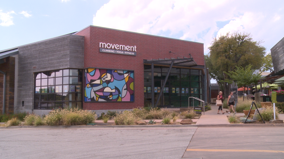 New Dallas gym offers bouldering, climbing without a rope | wfaa.com