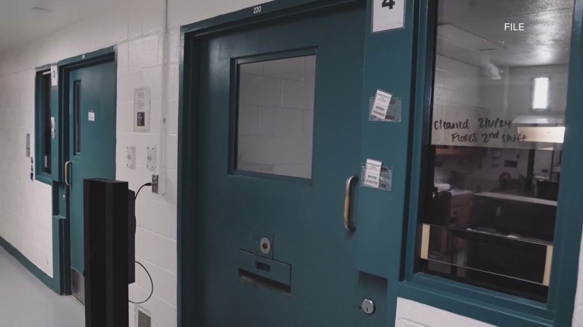 Tarrant County, Texas jail deaths: Families dispute sheriff's account ...