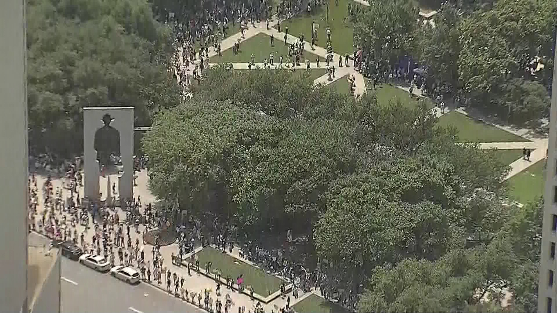 No Kings protest: Rallies in North Texas over Trump, immigration, ICE ...