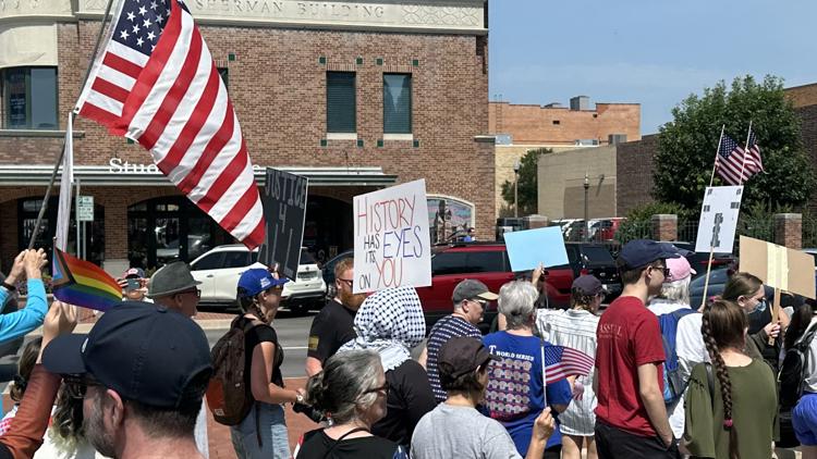No Kings protest: Rallies in North Texas over Trump, immigration, ICE ...