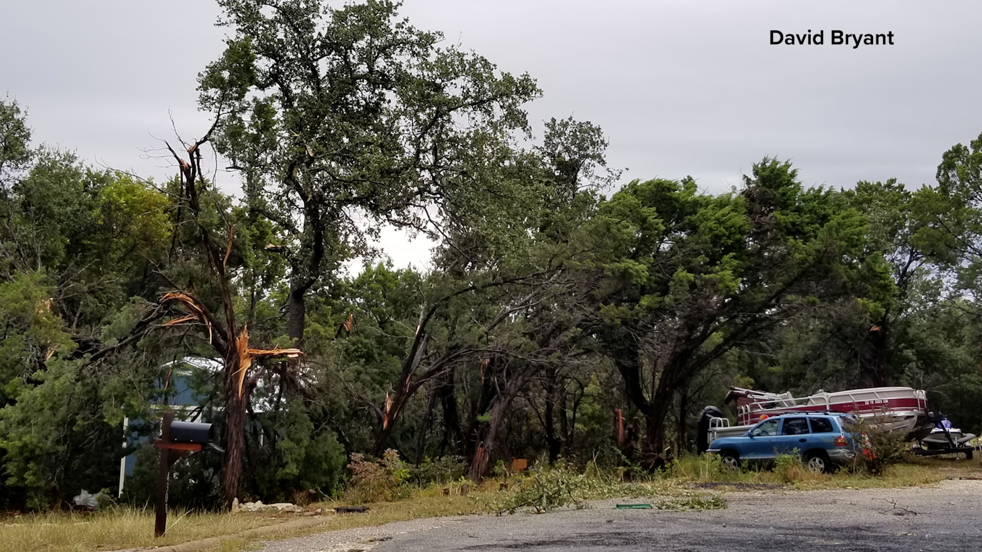 DFW Weather: Wind causes damage across North Texas | wfaa.com