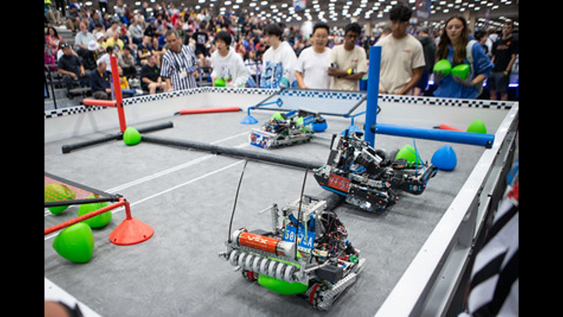 PHOTOS: VEX Robotics World Championship in Dallas | wfaa.com