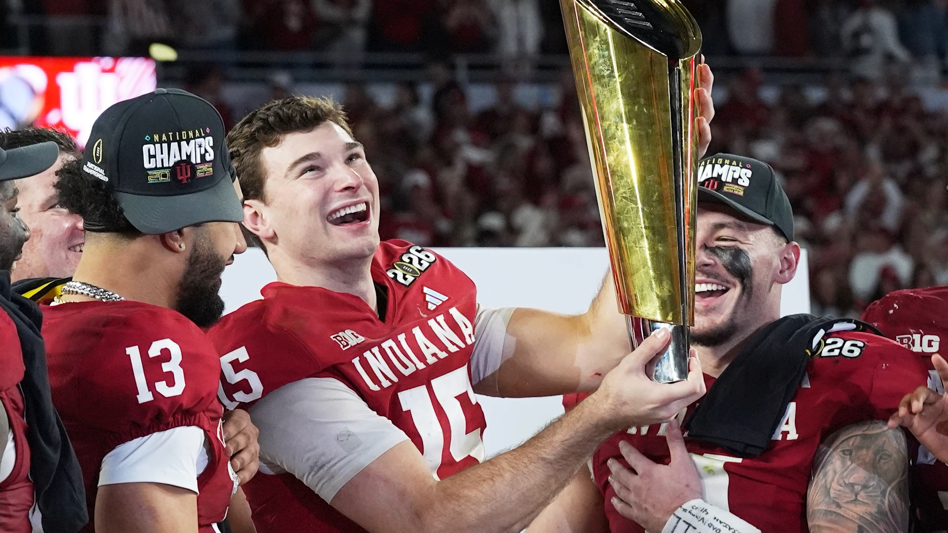 Fernando Mendoza wins Davey O'Brien Award, eyes No. 1 pick in NFL draft ...