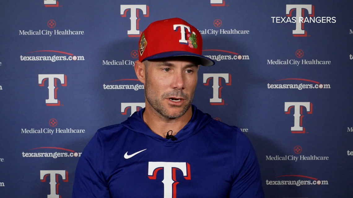 Shoutout to Rangers manager Skip Schumaker being a family man ...