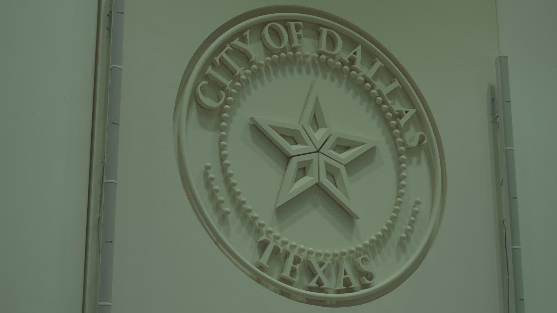 Dallas pauses DEI programs to secure federal grants | wfaa.com