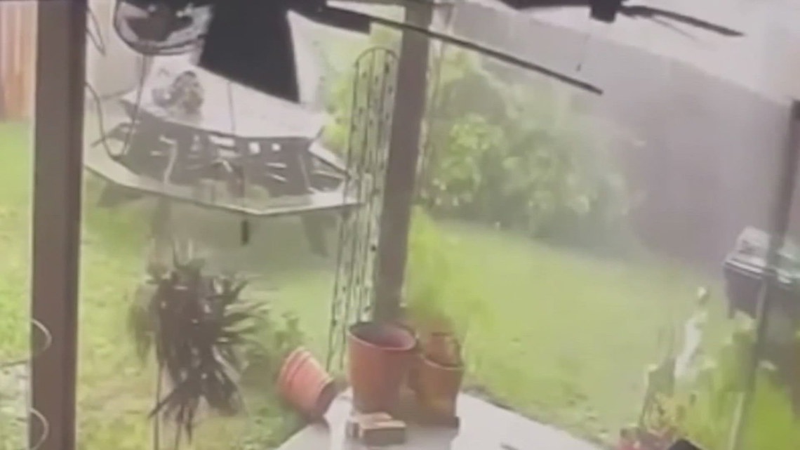 Tornado hit southwest Houston in Texas | wfaa.com