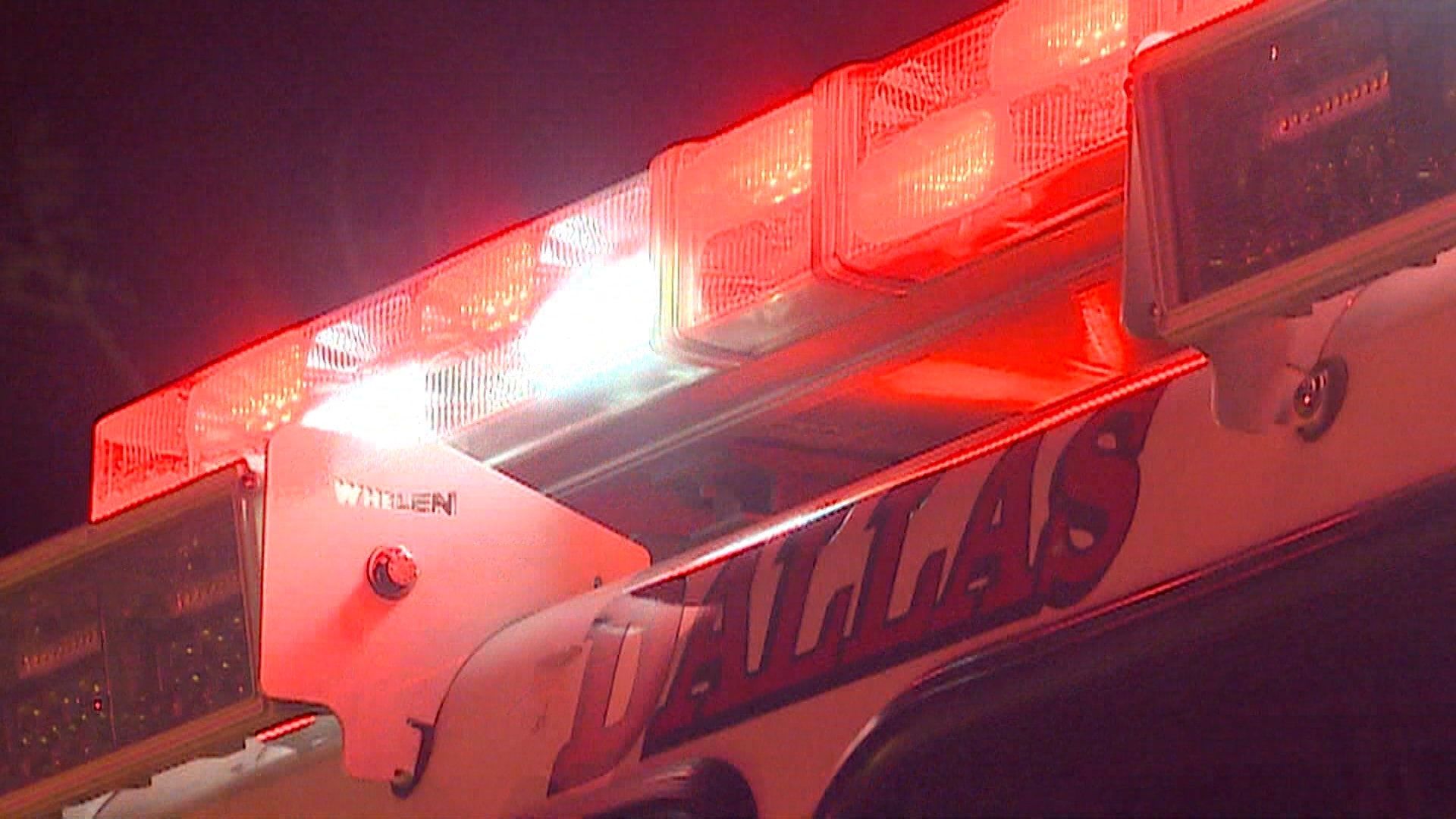 Dallas Fire-Rescue truck responding to fire involved in crash in ...