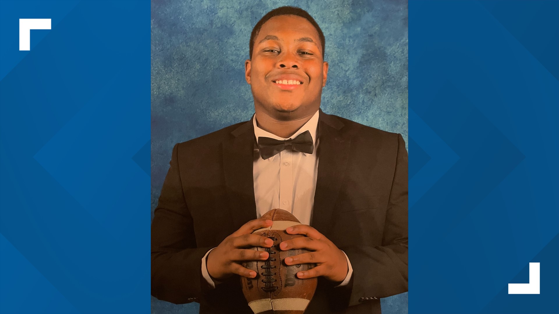 College football player from North Texas dies at 21 | wfaa.com