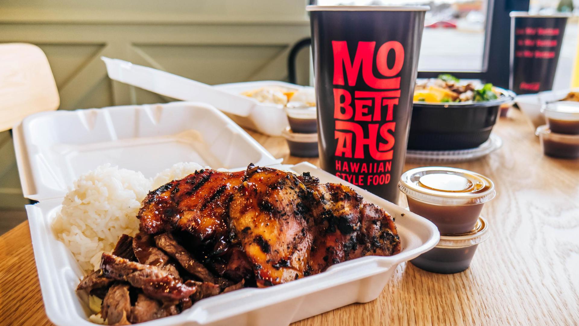 Dallas-based firm buys fast-growing Mo'Bettahs | wfaa.com