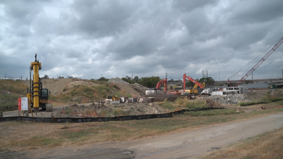 Dallas breaks ground on Charlie Pump Station | wfaa.com