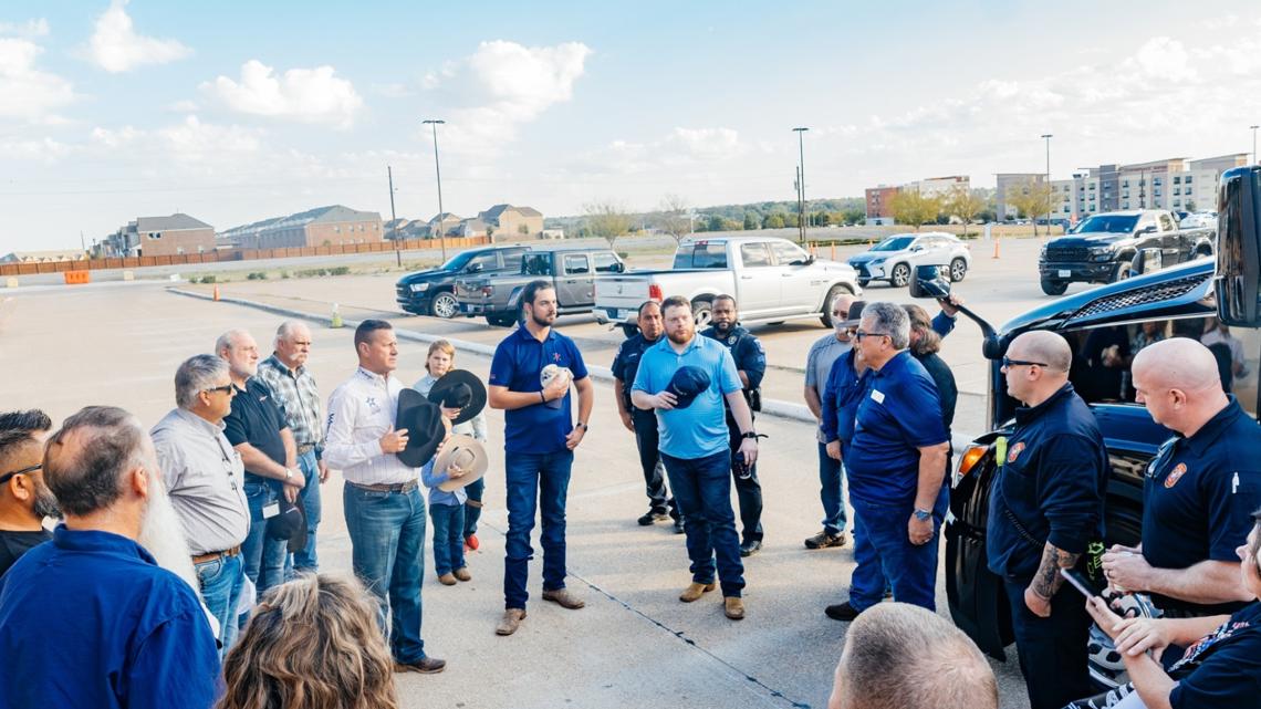 Mesquite, Texas rodeo donates 42,000 pounds of feed to NC | wfaa.com