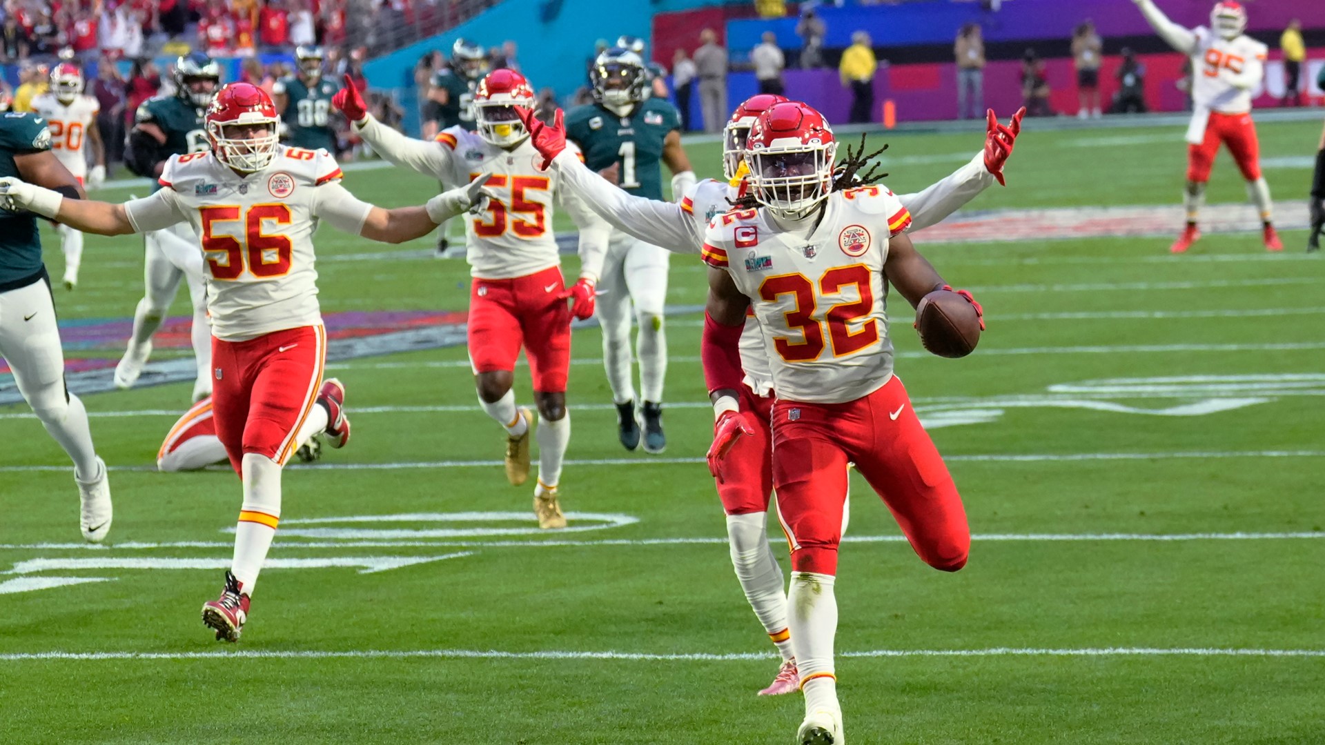 Super Bowl: Chiefs LB, Texas native Nick Bolton scores touchdown | wfaa.com