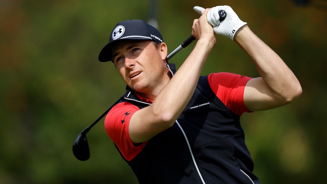 Jordan Spieth signs wrong score, is disqualified from Riviera | wfaa.com