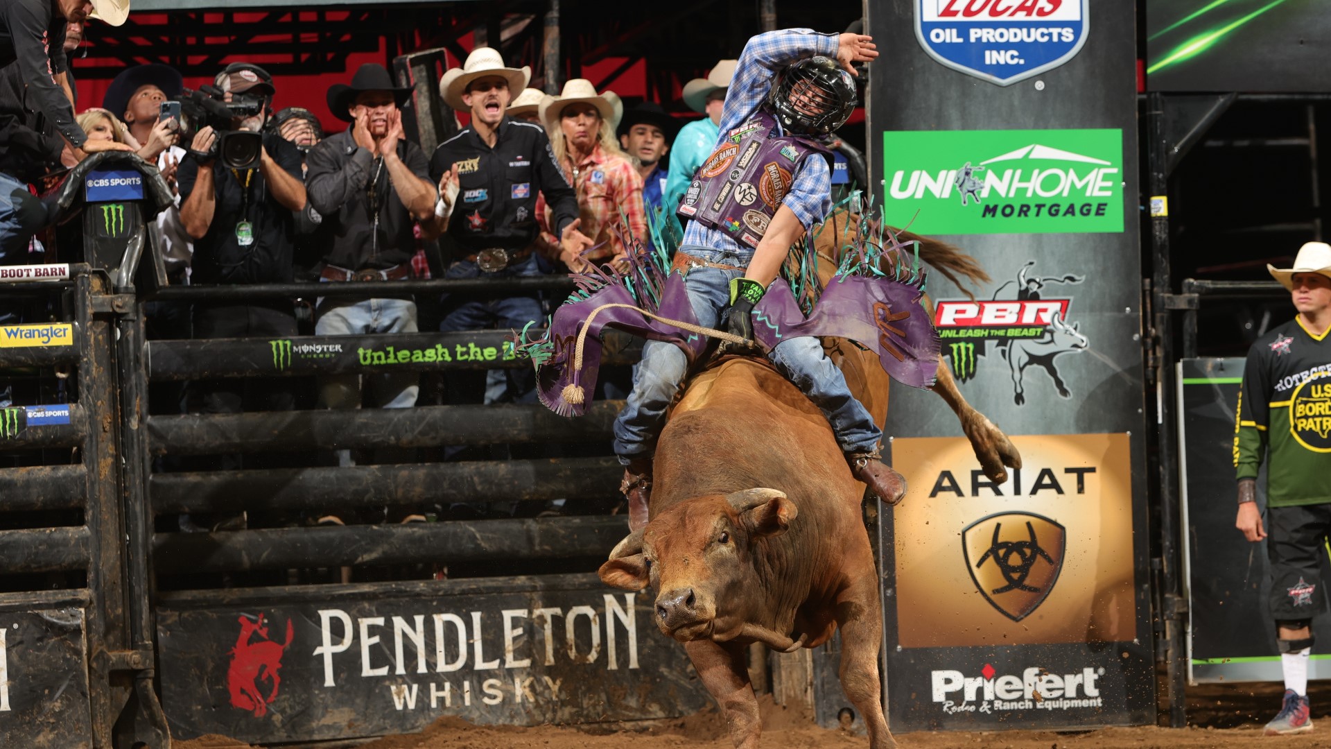 Brazilian bull riders on the PBR call this Texas town home | wfaa.com