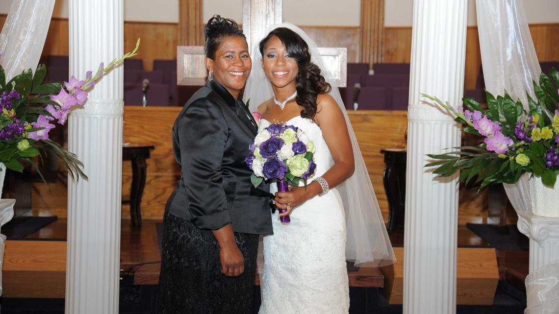 Forest Hill, Texas: FWISD lunch lady killed, family speaks out | wfaa.com