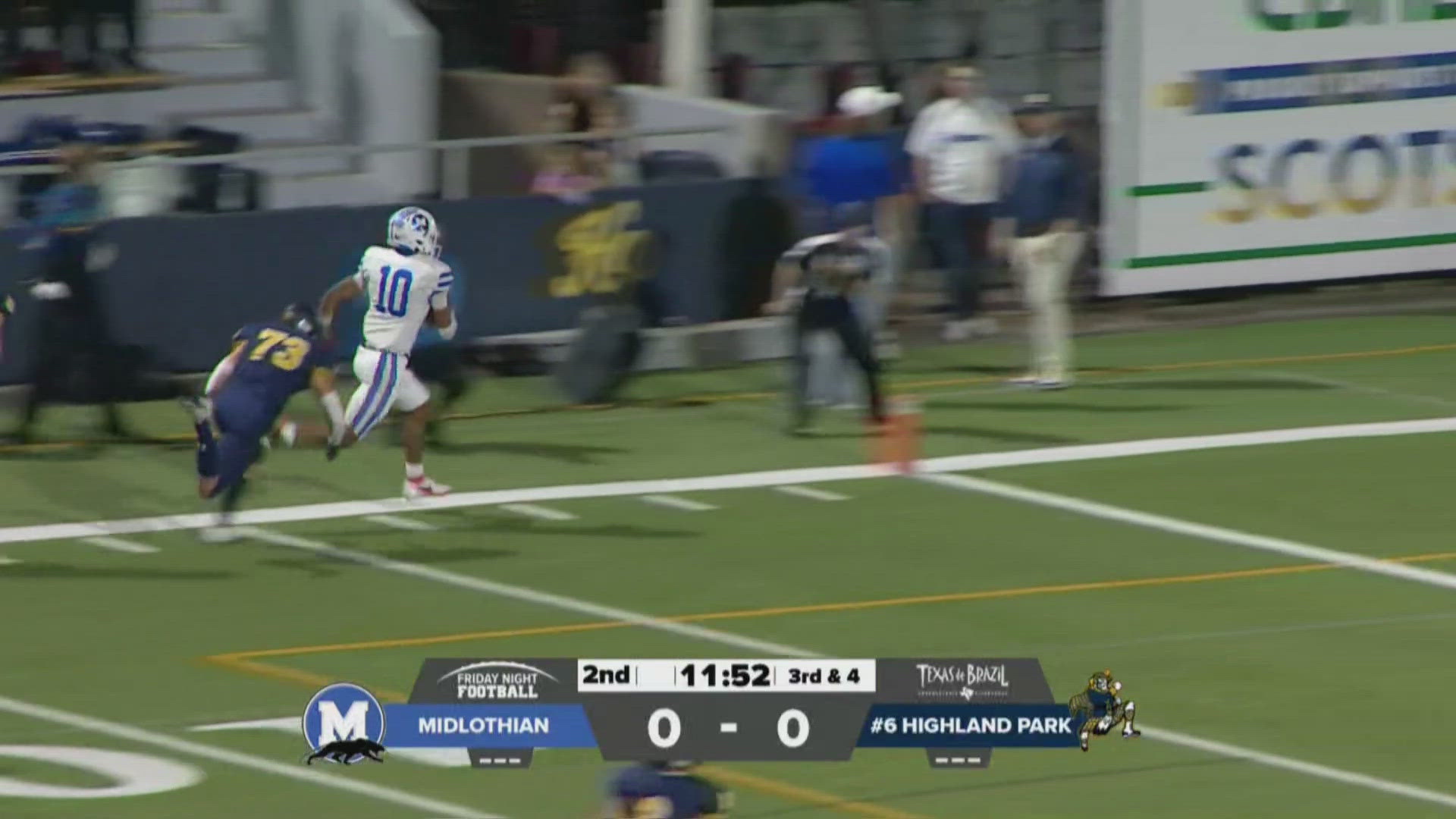 Midlothian scores the first touchdown in the district title game ...