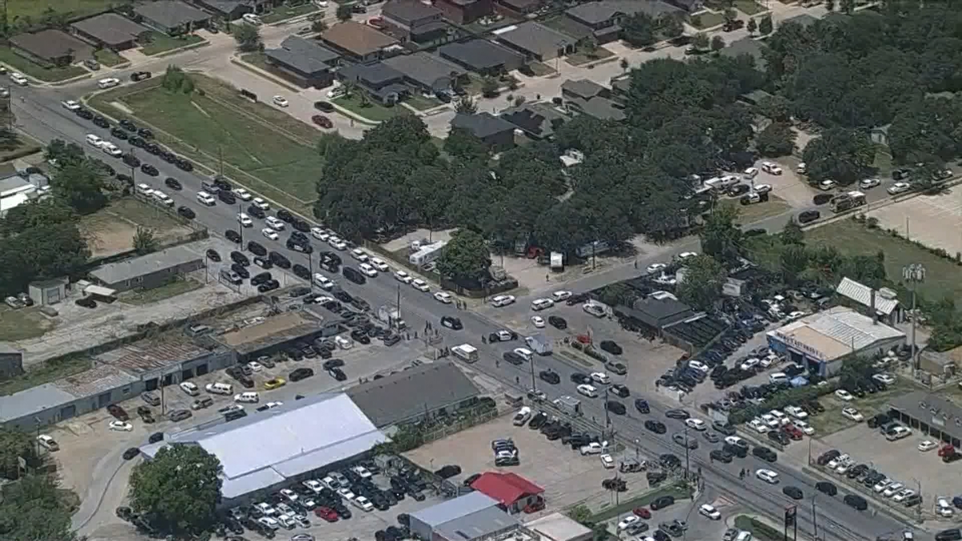 Fort Worth, Texas shooting: Active police scene near Haltom City | wfaa.com