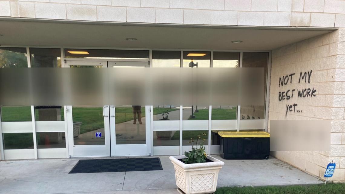 Texas church hit with racist, antisemitic graffiti | wfaa.com
