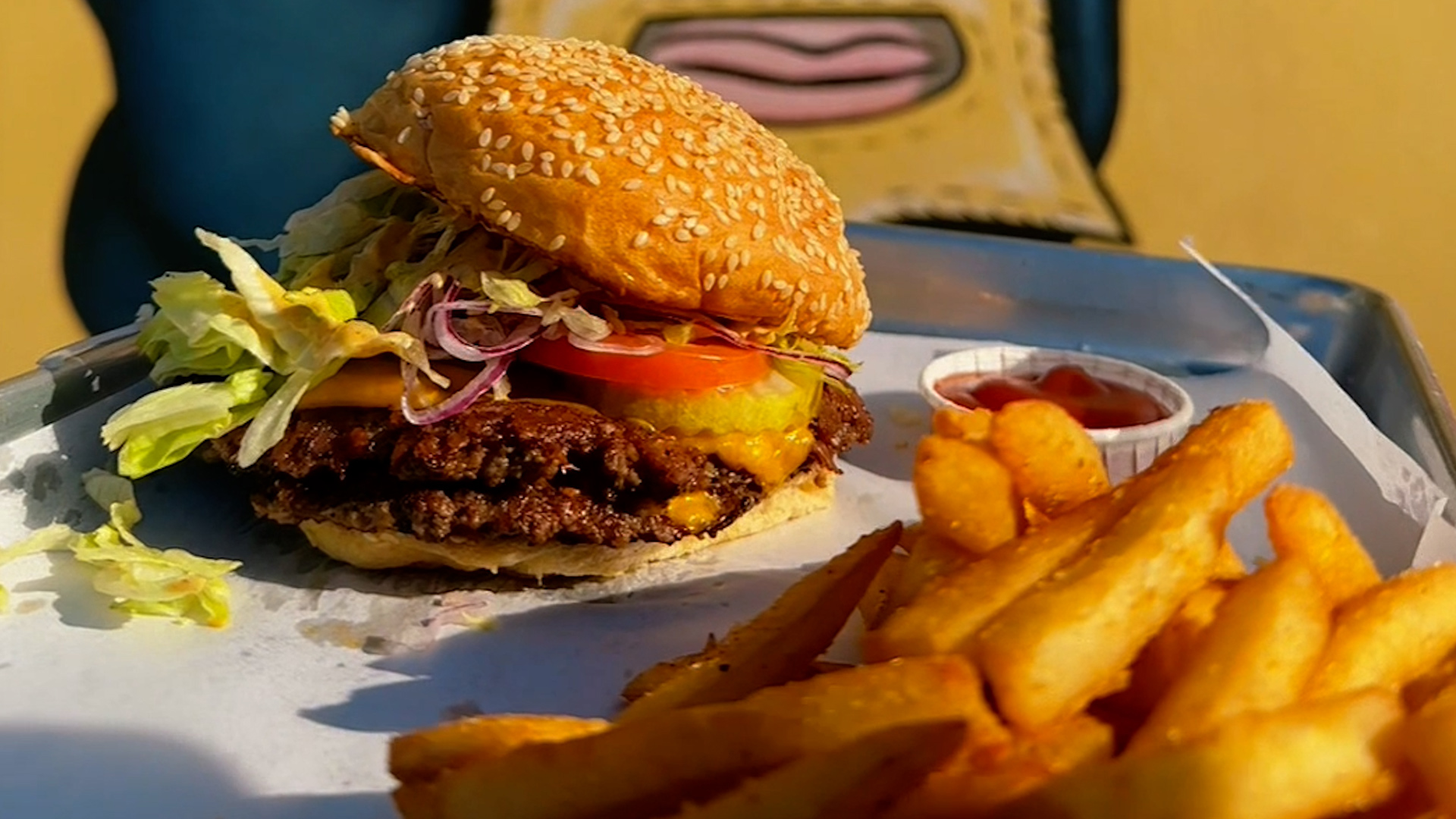 The Krabby Patty arrives in Dallas! Here's where you can get one | wfaa.com