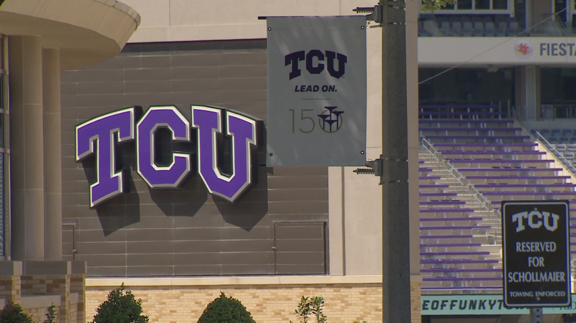 TCU Chancellor transitioning to emeritus role | wfaa.com