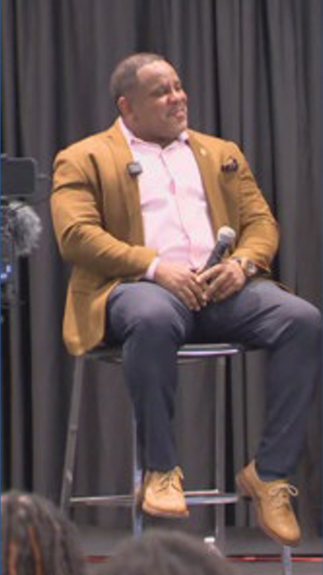 Actor Isaac Keys speaks at Fort Worth Police event focused on community ...