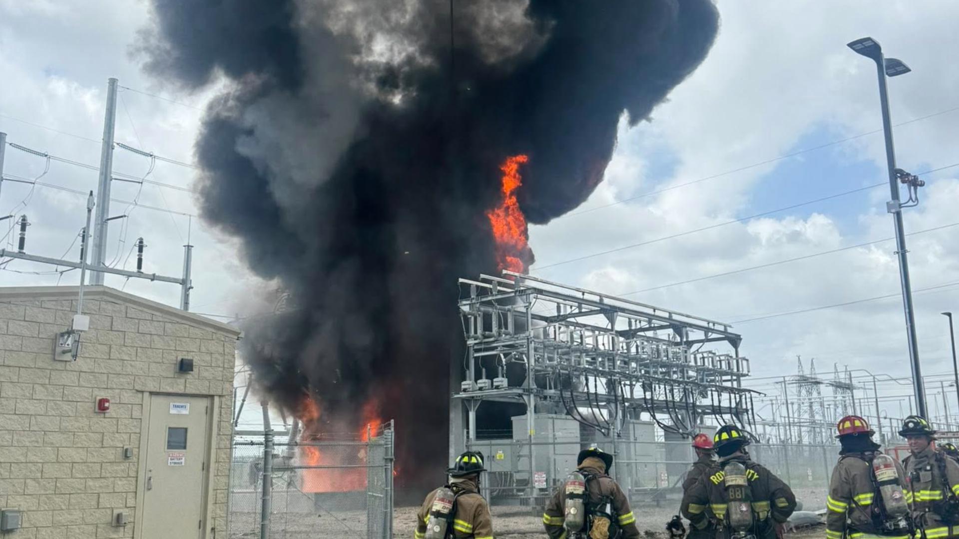 Fire hits Tesla construction site in Royse City | wfaa.com