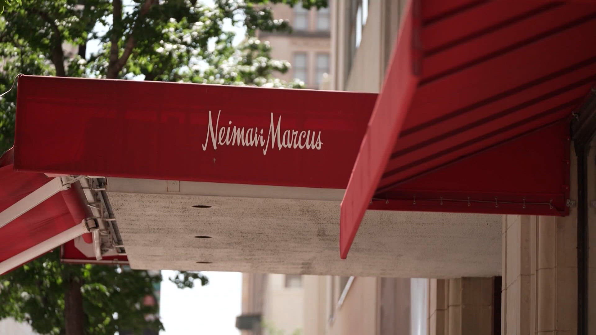 Neiman Marcus closing its iconic downtown Dallas store for good in ...