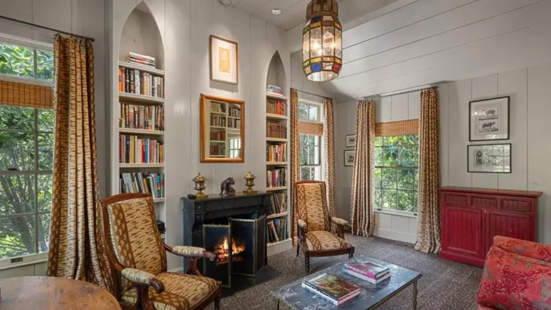 Fort Worth, Texas: Home belonging to interior designer for sale | wfaa.com