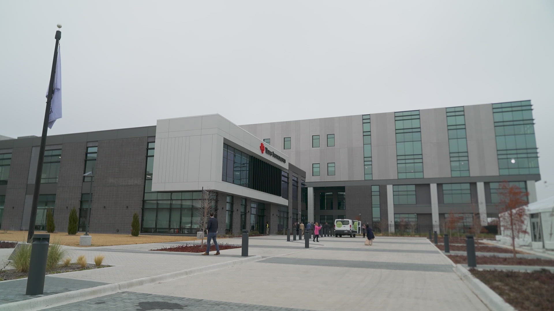 $40B semiconductor plant to start production this week in North Texas ...