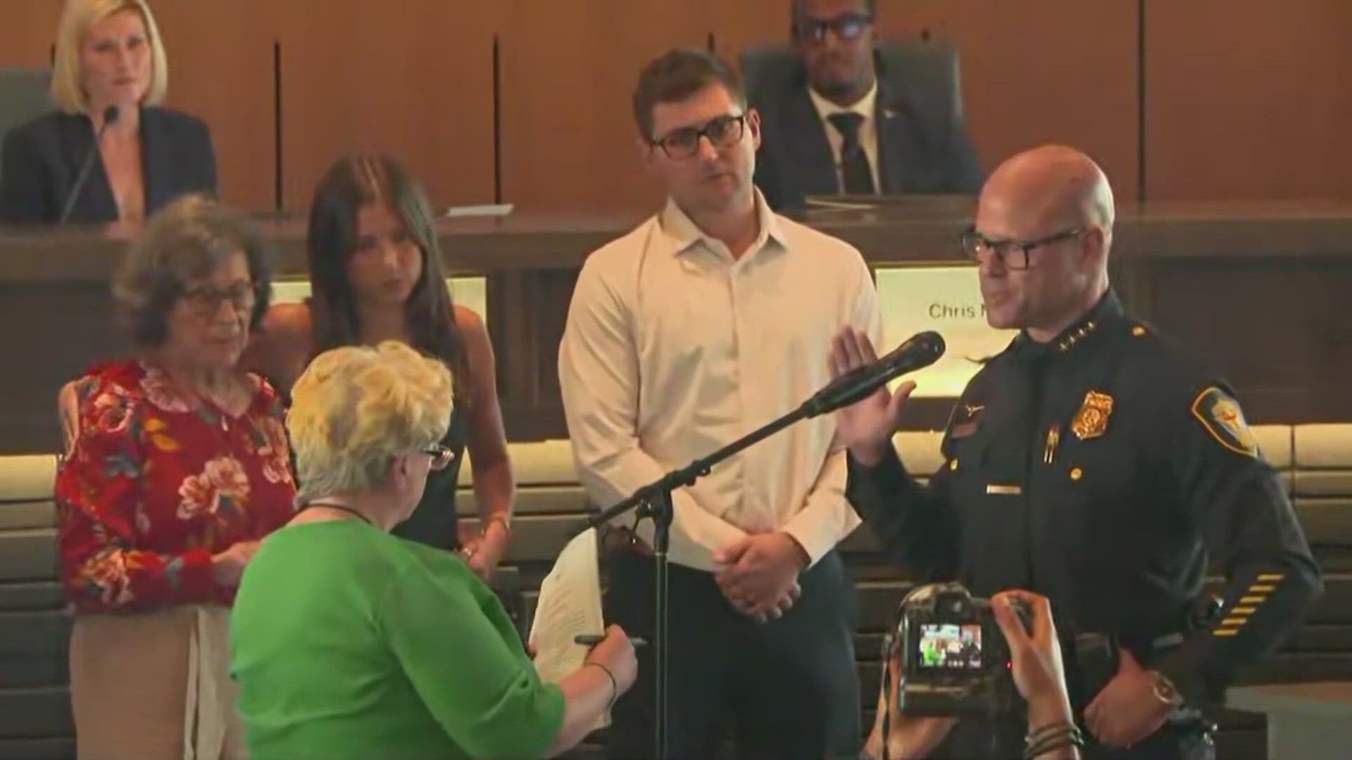 Ex-Dallas Police Chief Eddie Garcia starts first day as new Fort Worth ...