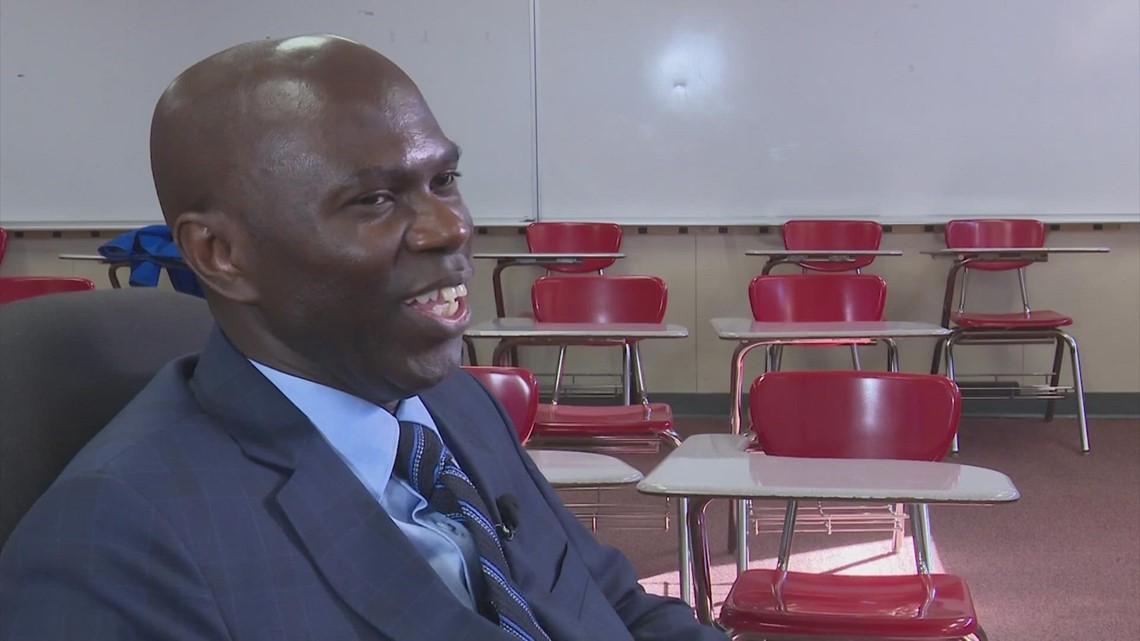 Celebrated North Texas math teacher wins 'green card lottery' to come ...