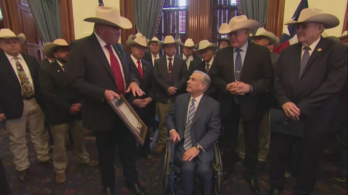 Texas border battle: What President Biden, Gov. Abbott and AG Paxton ...