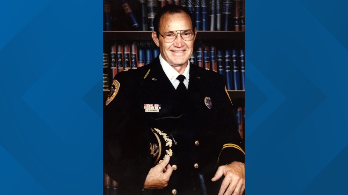 Former Irving Police Chief Benny Newman dies | wfaa.com
