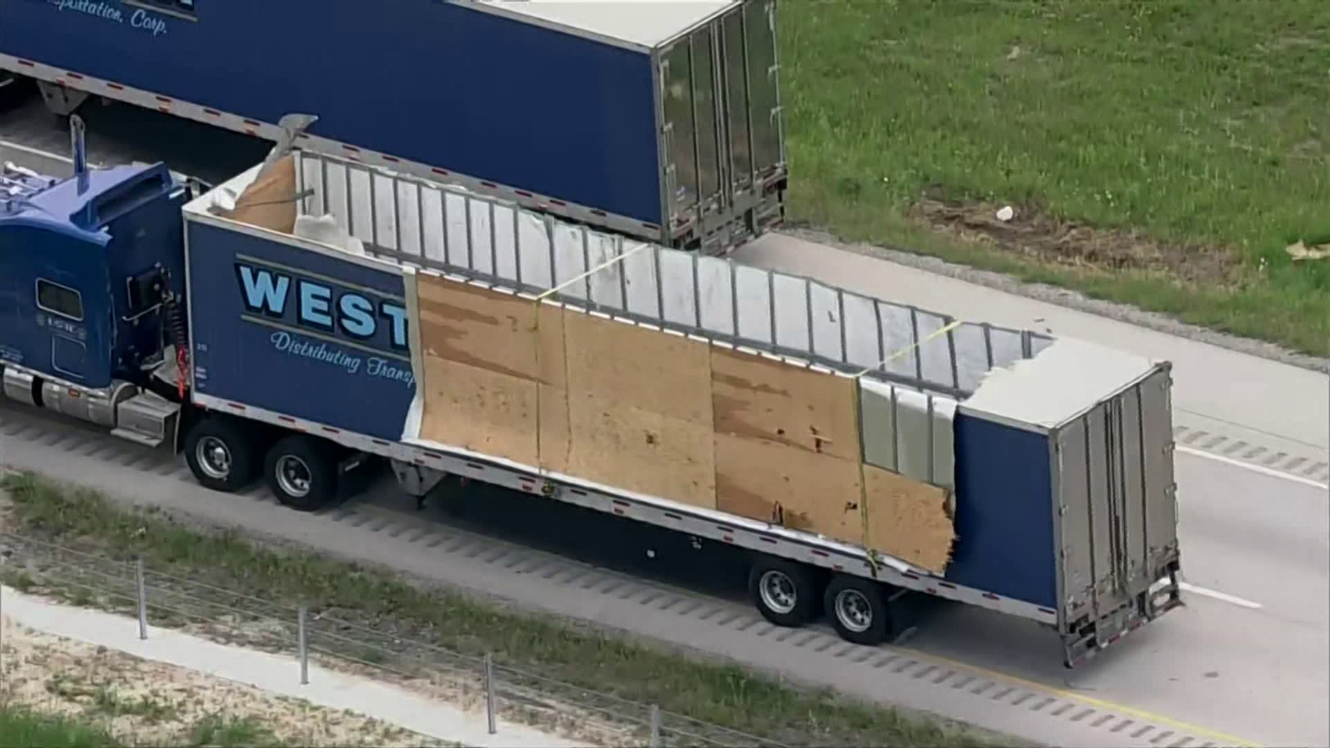 North Texas crews clean up millions of dimes in Alvord after accident ...