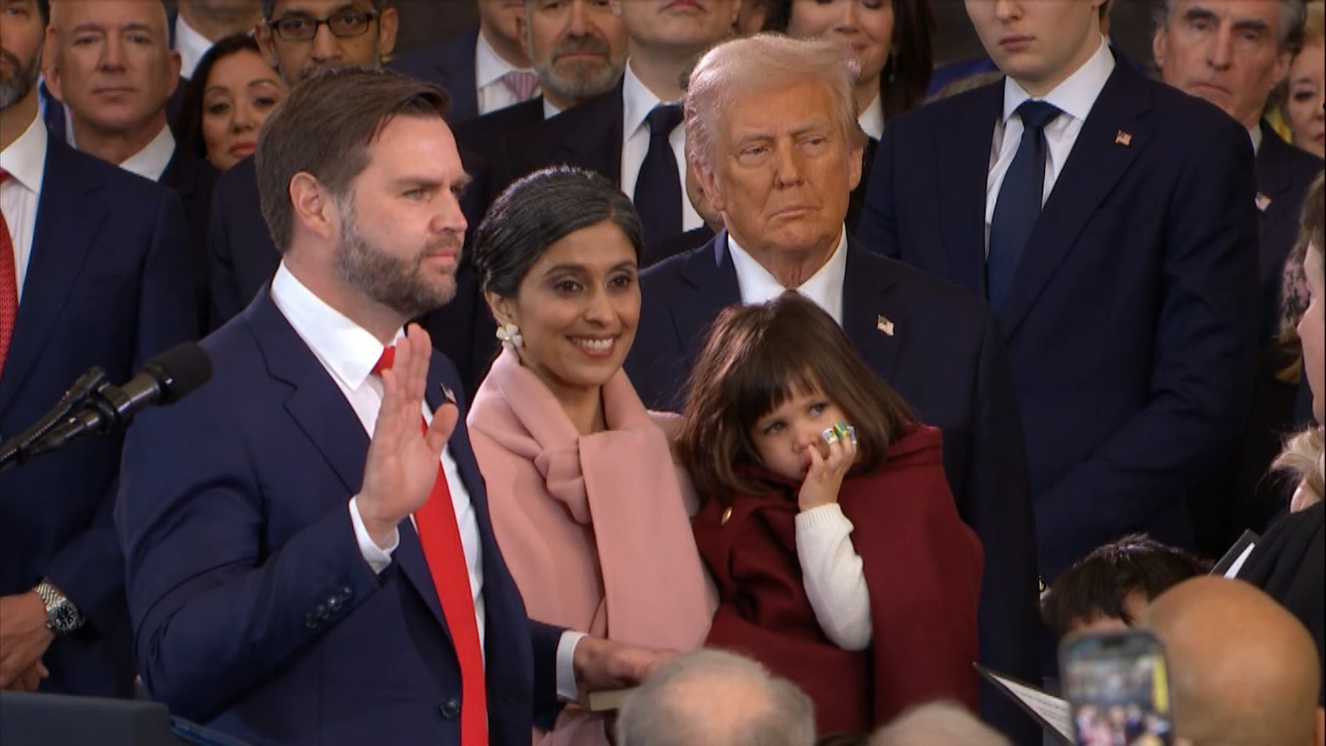 WATCH: J.D. Vance vice presidential oath of office | wfaa.com