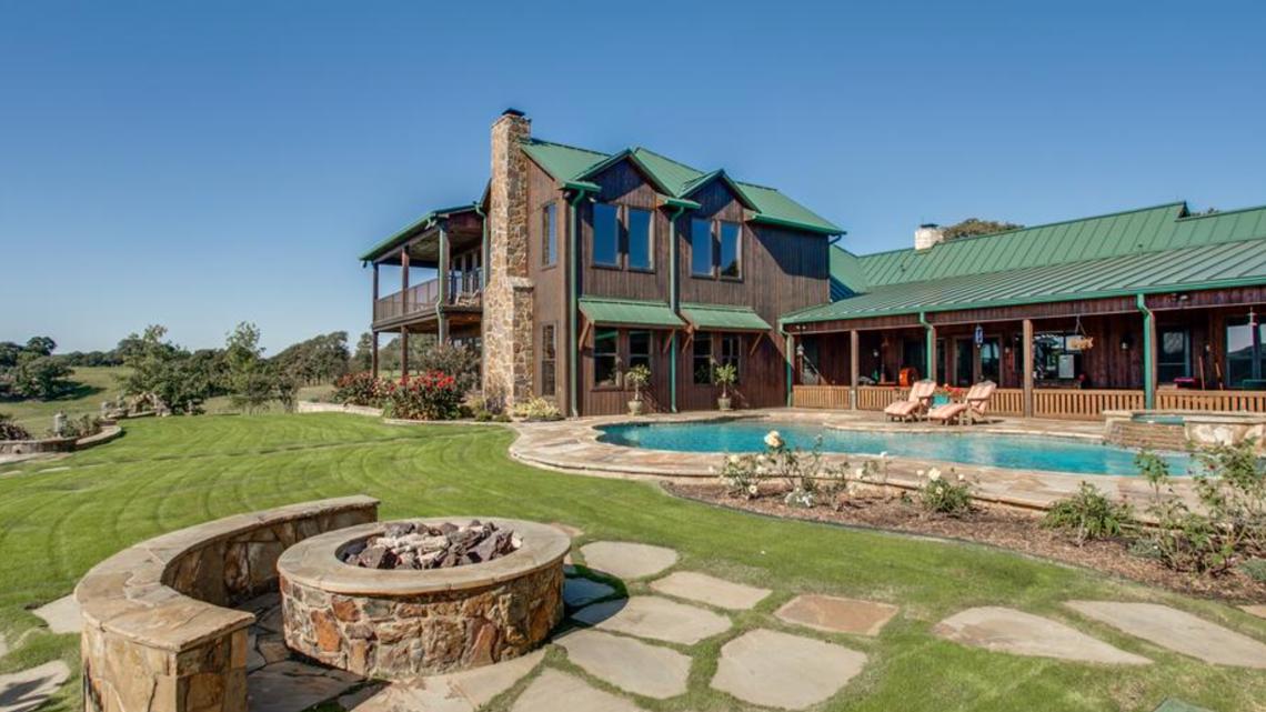 Terry Bradshaw’s 744-acre ranch north of DFW is back on the market for ...