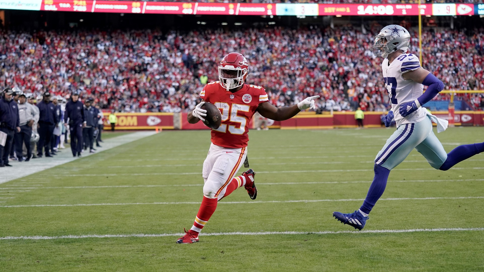 Dallas Cowboys down in first half against Kansas City Chiefs | wfaa.com