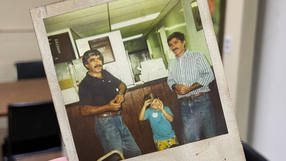 TikTok fame brings droves to Samad's Persian café in Dallas | wfaa.com