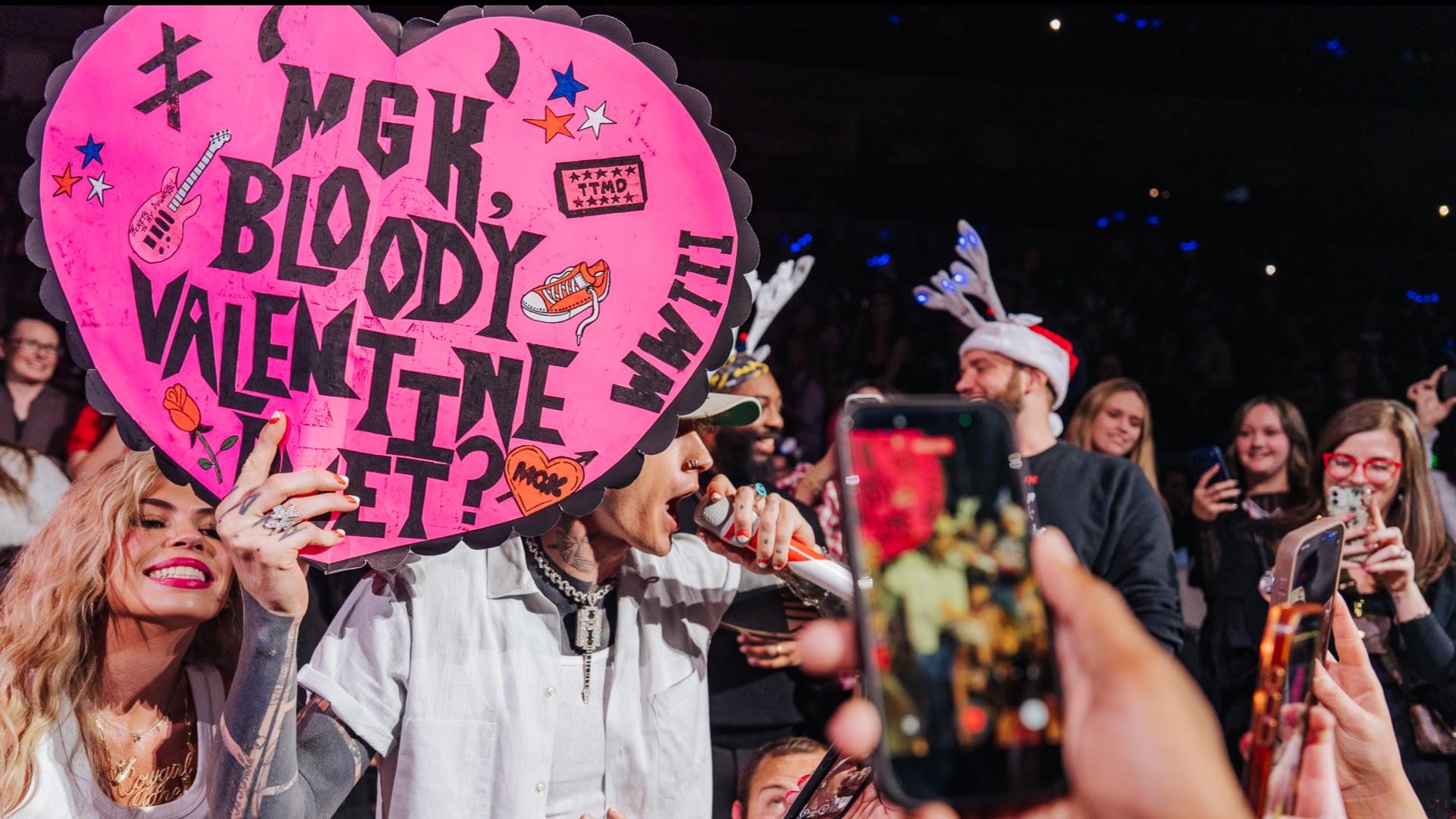 A look at the iHeartRadio Jingle Ball At Dickie's Arena feat. Nelly ...