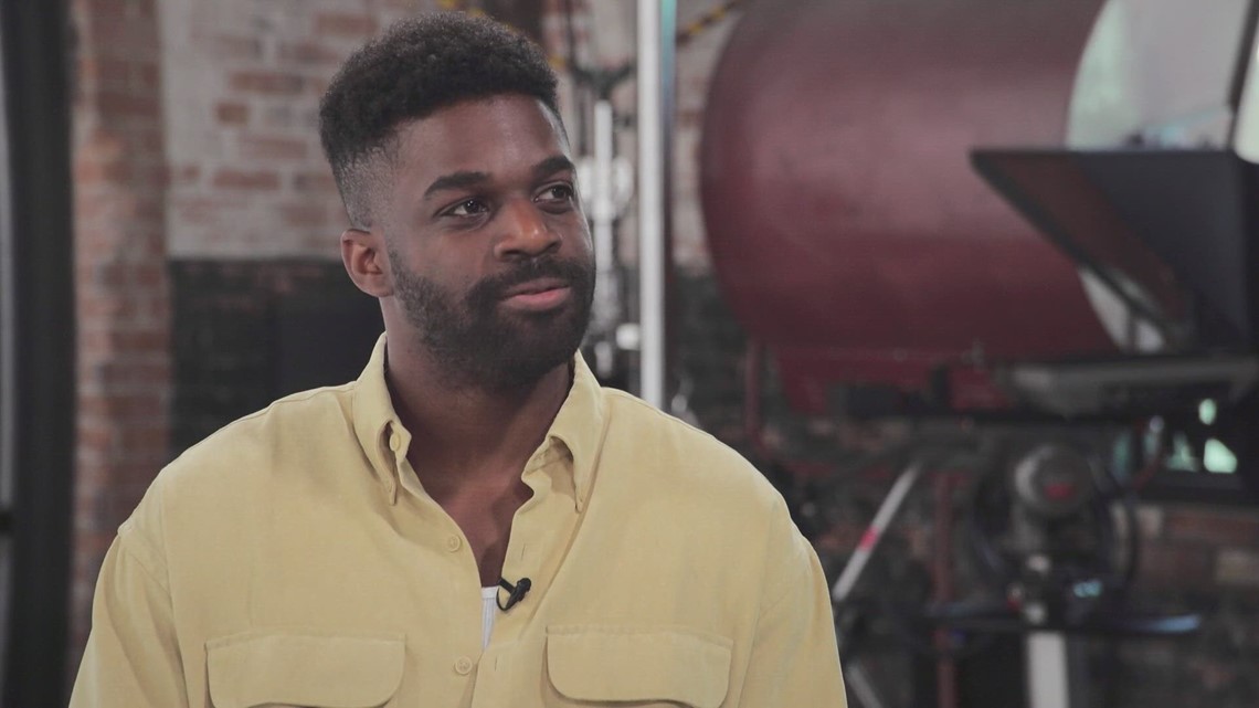 Meet Abraham Alexander, a Texas musician going on a world tour | wfaa.com