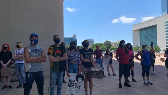 Live updates: Protesters gather in Dallas, Fort Worth on 7th day of ...