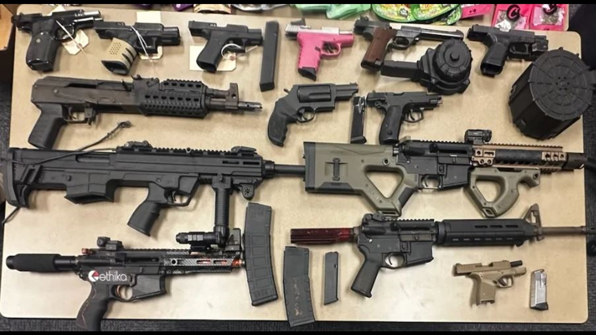 5 arrested in Dallas stolen guns, illegal drugs bust | wfaa.com
