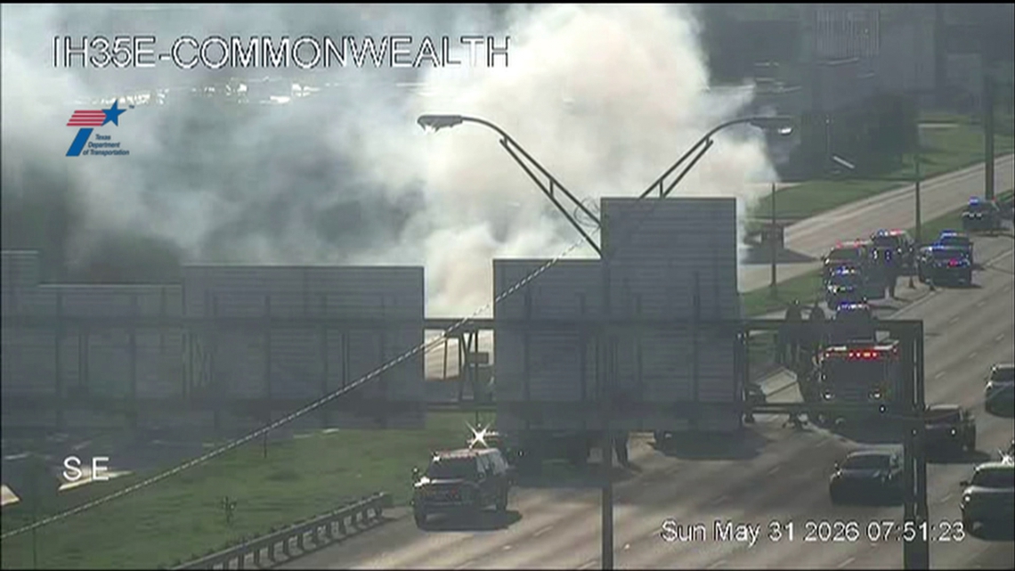 Driver dies after hitting light pole in Dallas, setting vehicle on fire ...