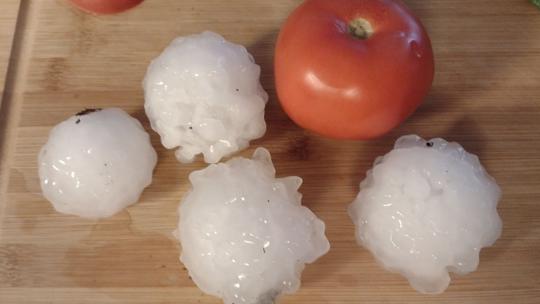 North Texas hail: Why is some spikey and others are smooth? | wfaa.com