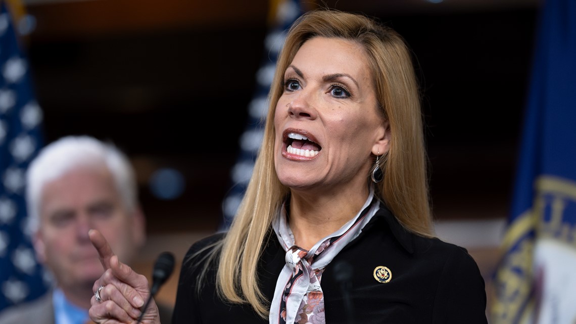 Rep. Beth Van Duyne trying to recruit NY police officers to Texas ...