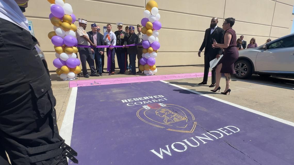 UT Dallas unveils first Purple Heart parking spot | wfaa.com
