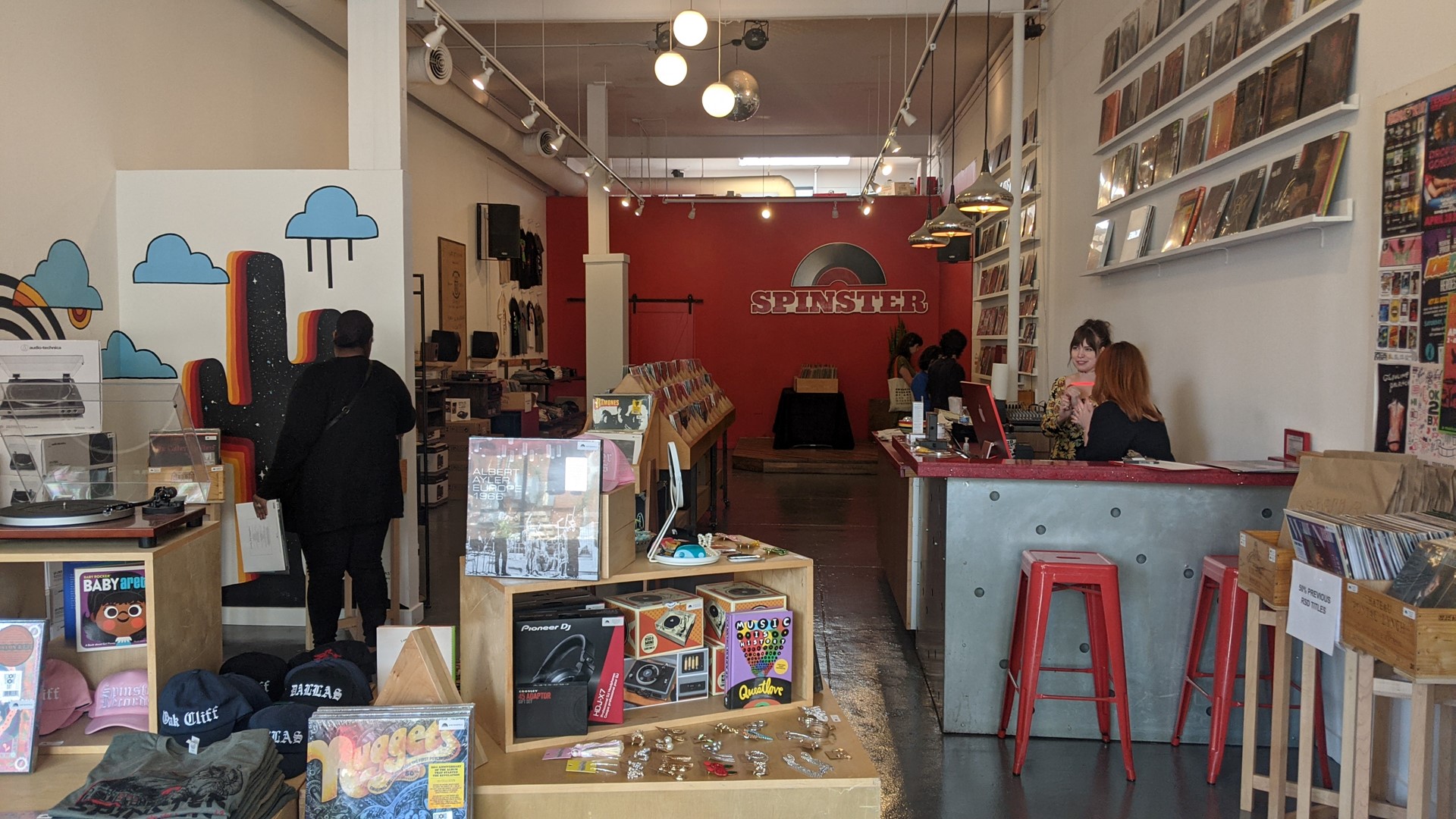 Gallery: Dallas celebrates Record Store Day | wfaa.com